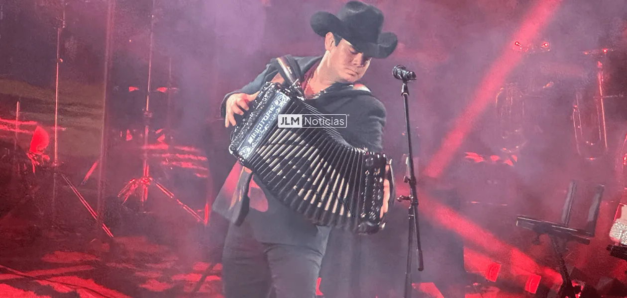 “En Definitiva”, Alfredo Olivas Arrasa En El Palenque De La FNSM ...